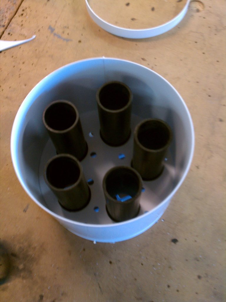 Small Gas Riser Pan Type Distributor | INDUSCO Environmental